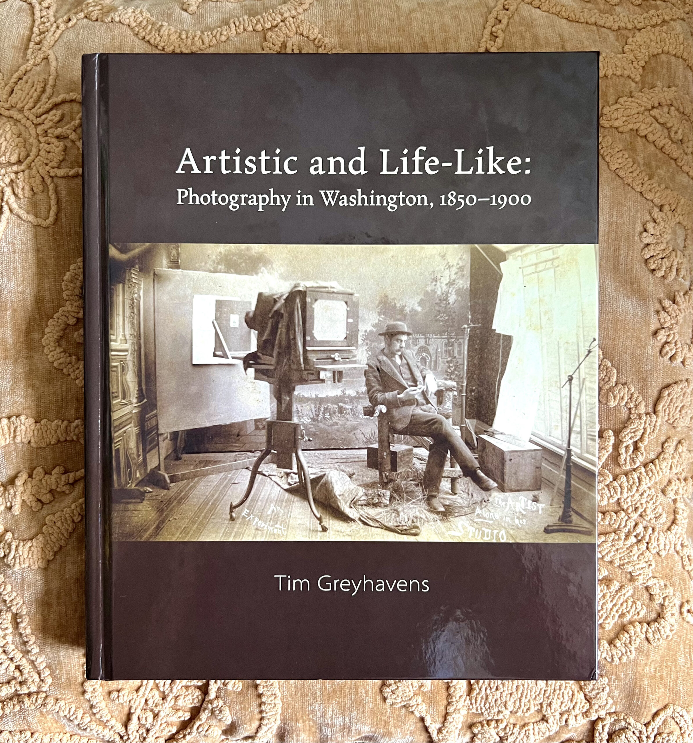 Artistic and Life-Like - Bookmobile Design & Digital